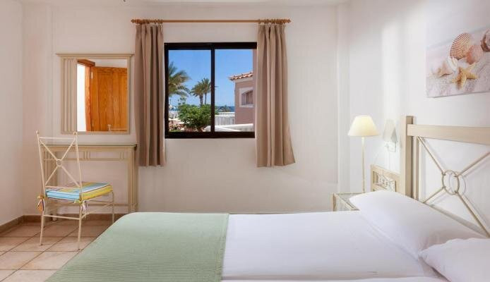 Sol Sun Beach Apartments, Costa Adeje, Tenerife