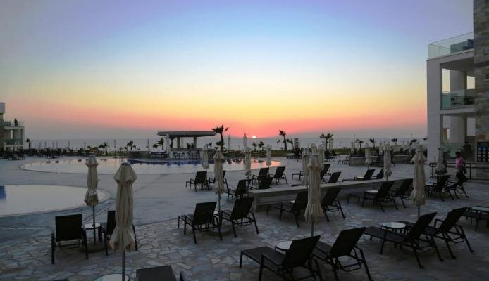 Amphora Hotel & Suites, Paphos