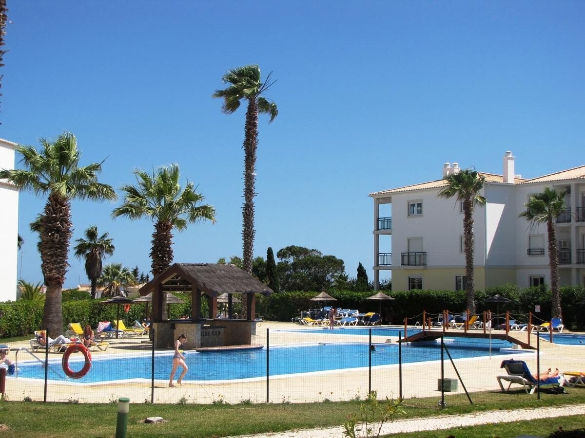 Estrela do Vau Apartments, Praia da Rocha, Algarve