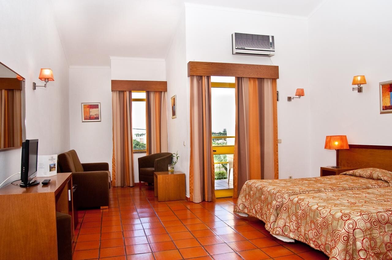 Pinhal Do Sol Hotel, Quarteira, Algarve