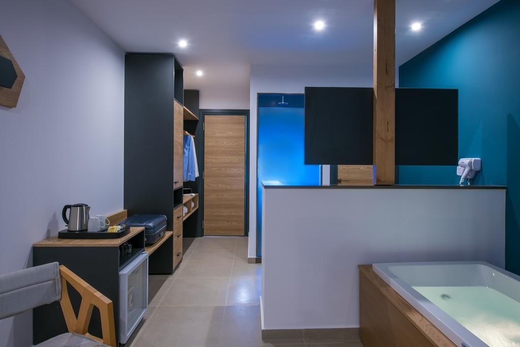 Infinity Blue Boutique Hotel, Hersonissos, Crete